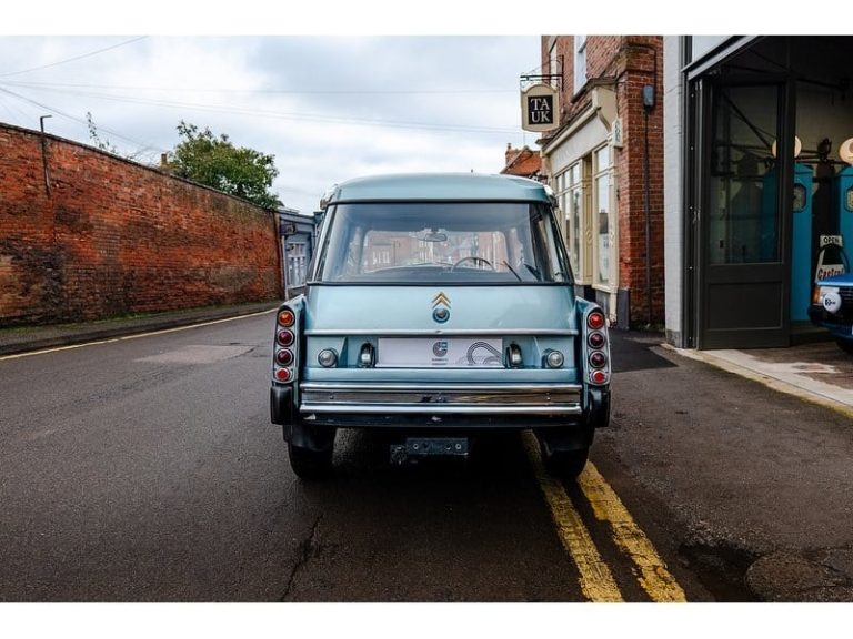 For Sale – 1964 Citroen DS Safari